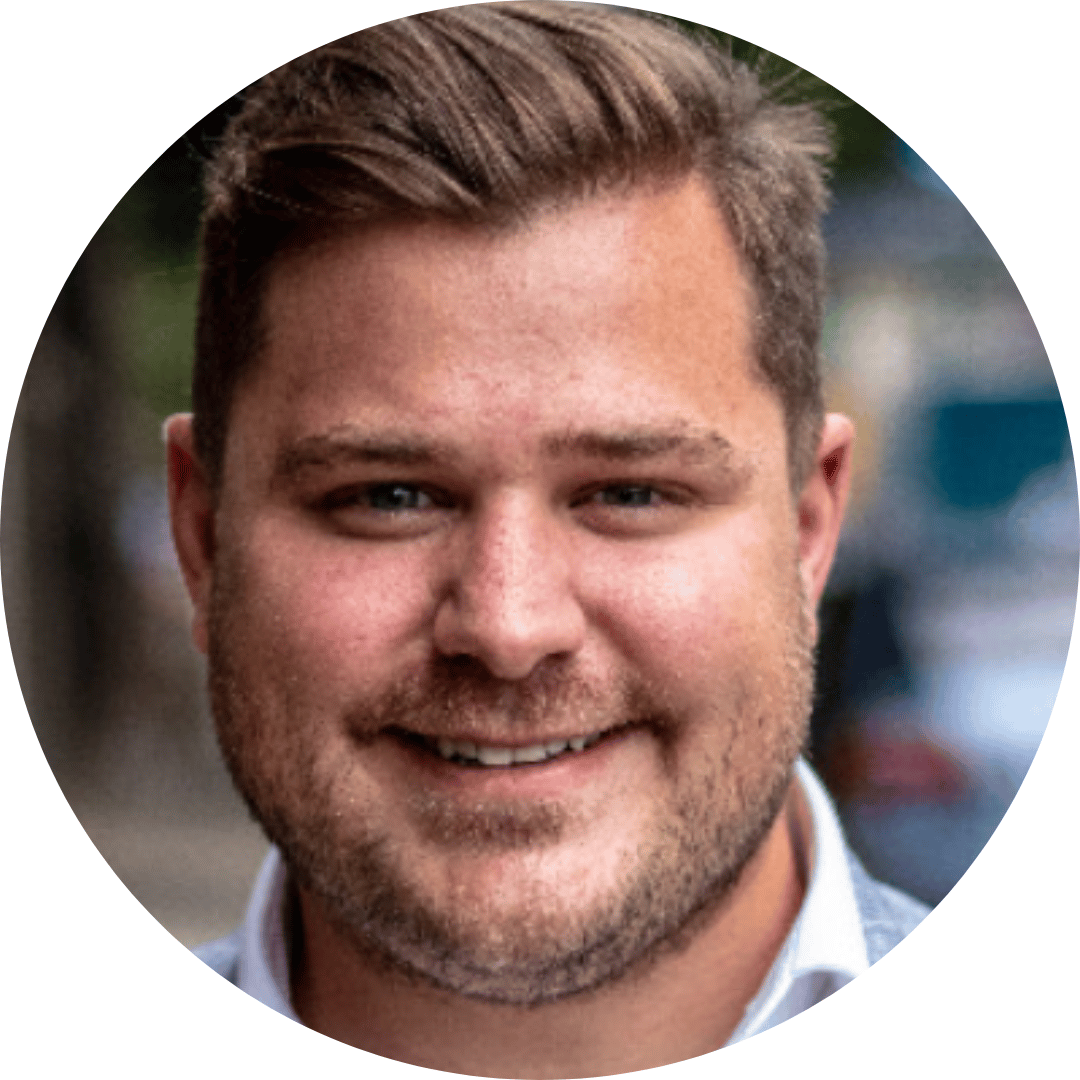 Chicago staffing CEO named SIA 40 under 40 - Engtal